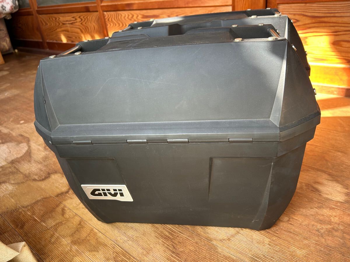 Yahoo!オークション - GIVI E23サイドパニア