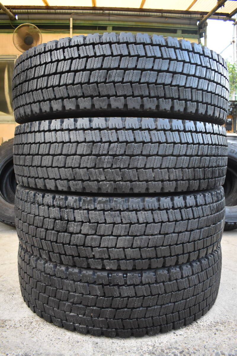 Yahoo!オークション - 送料無料 275/80R22.5 MICHELIN XJS WINTER GRIP...