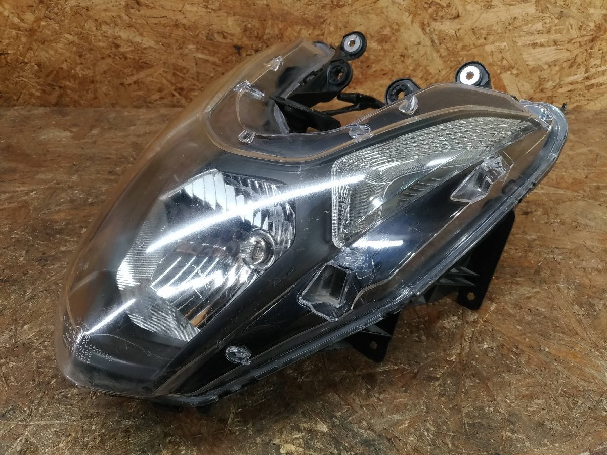 Yahoo!オークション - [Y11] トリシティ125 純正 ヘッドライト