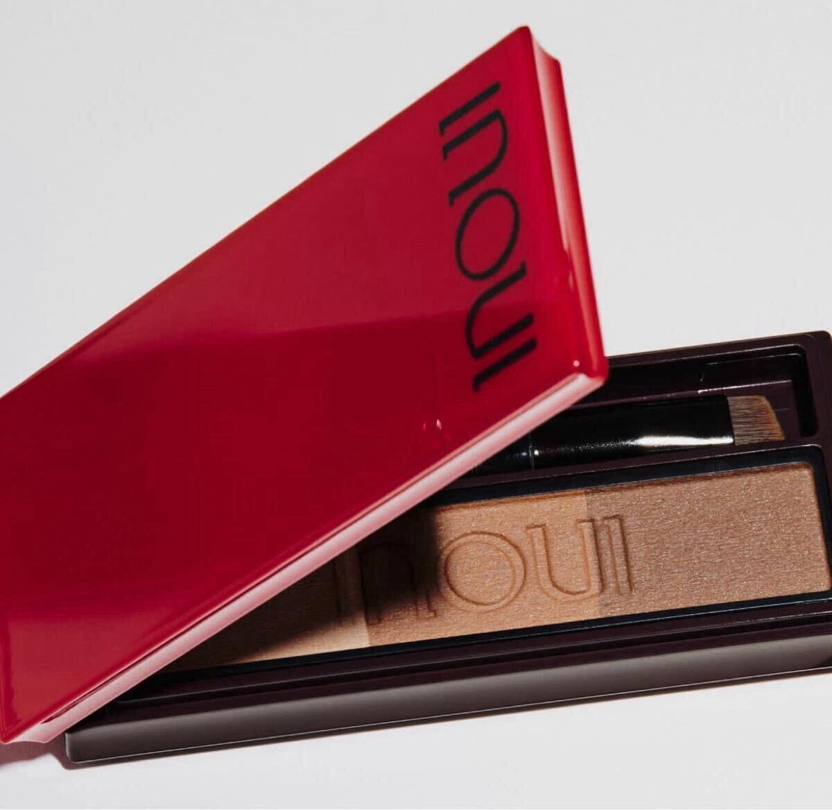 Yahoo!オークション - 【新品箱未開封】INOUI インウイアイブロウパレ...