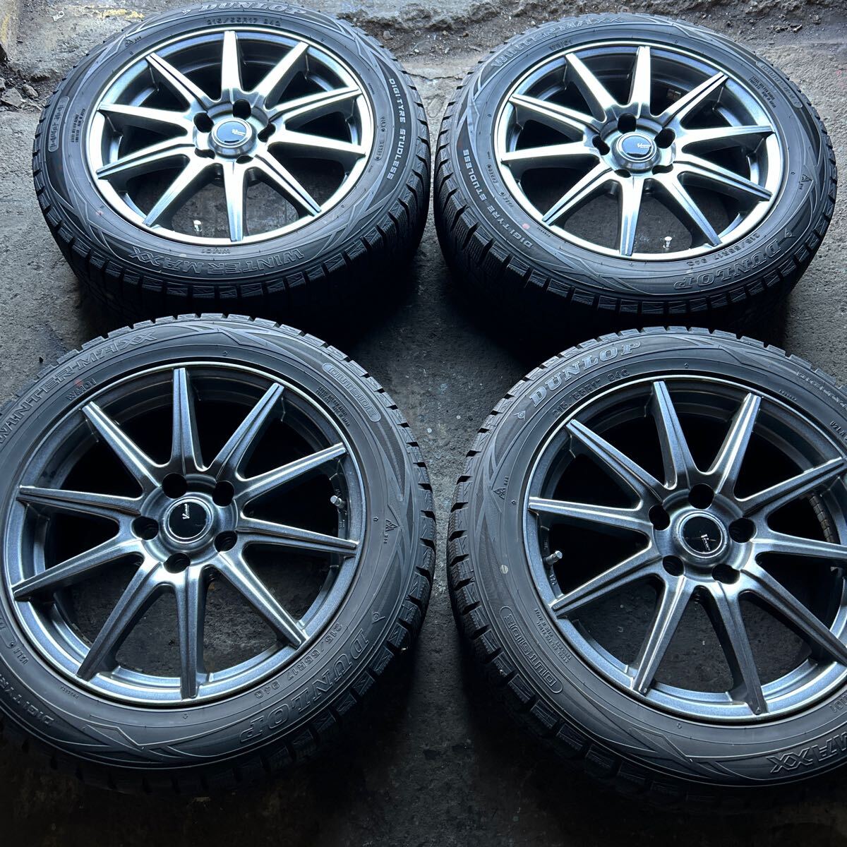 Yahoo!オークション - ダンロップ 225/55R17 4本セット 19年式 アルミ...