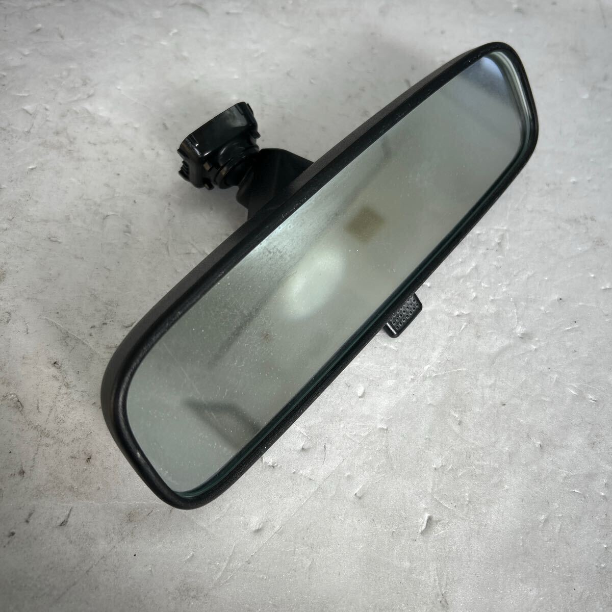 Yahoo!オークション - 73 トヨタ NHP 10 アクア ルームミラー M-692