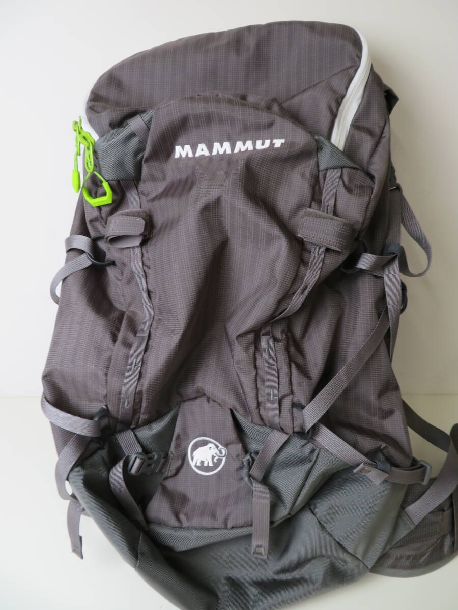 MAMMUT マムート TRION ZIP 28 リュックサック バックパック リュック ナイロン グレー 2510-03480-0051-128 登山 アウトドア用品(バックパック)｜売買さ ...