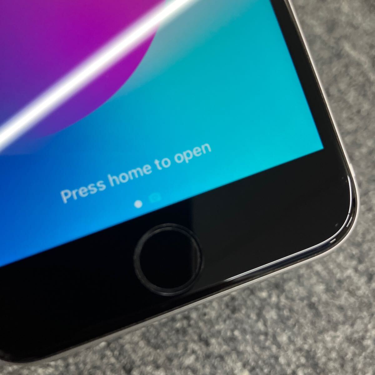 Yahoo!オークション - iPhone SE 2 128GB A168