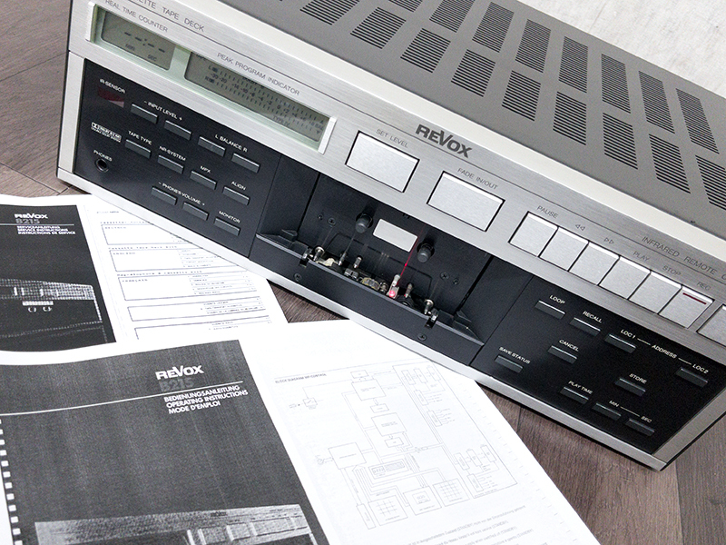 Yahoo!オークション - REVOX B215 カセットデッキ 最高級モデル ルボ...