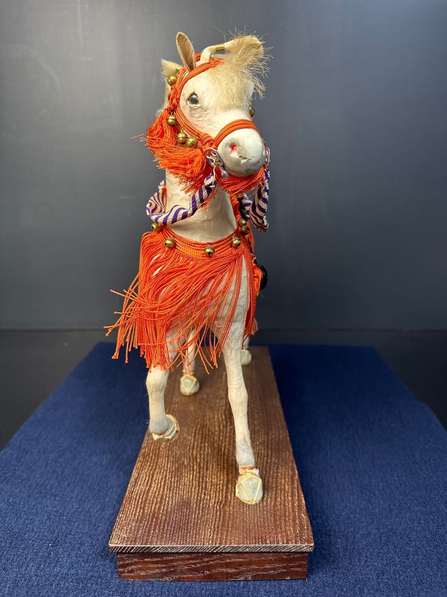 Yahoo!オークション - [B104] 日本人形 白馬 馬 置物 五月 飾り 人形 ...