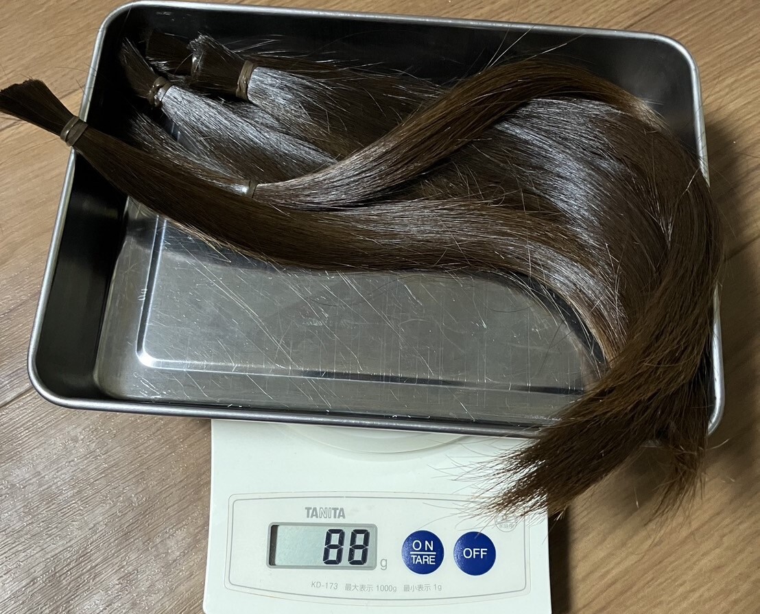Yahoo!オークション - 髪束・毛束・約28cm・約88g 【エクステ・ヘアー】