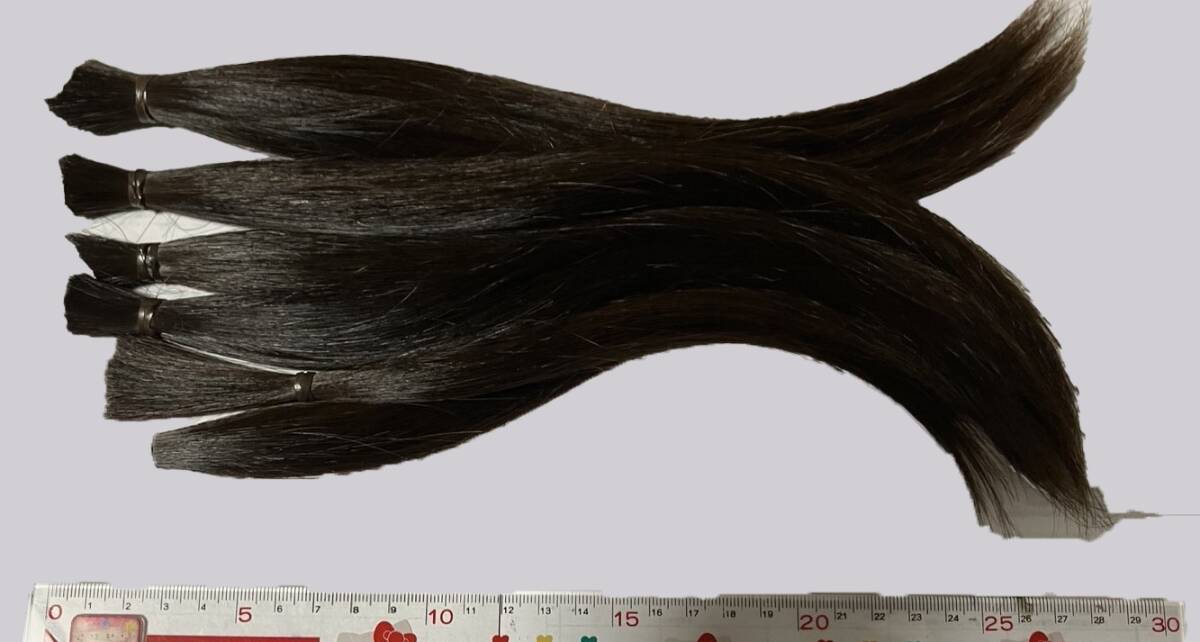 Yahoo!オークション - 髪束・毛束・約28cm・約88g 【エクステ・ヘアー】