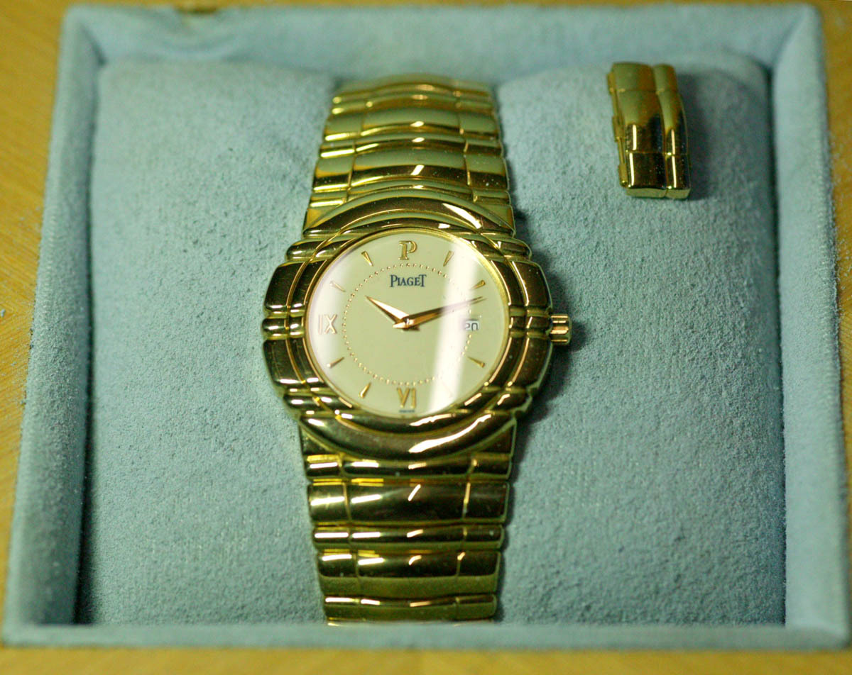 Yahoo!オークション - コレクション放出 PIAGET タナグラ 156g 金無垢 ...