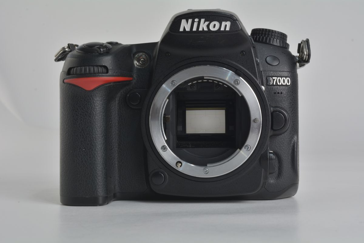 Yahoo!オークション - 【動作美品】ニコン Nikon D7000 ボディ 基本動...