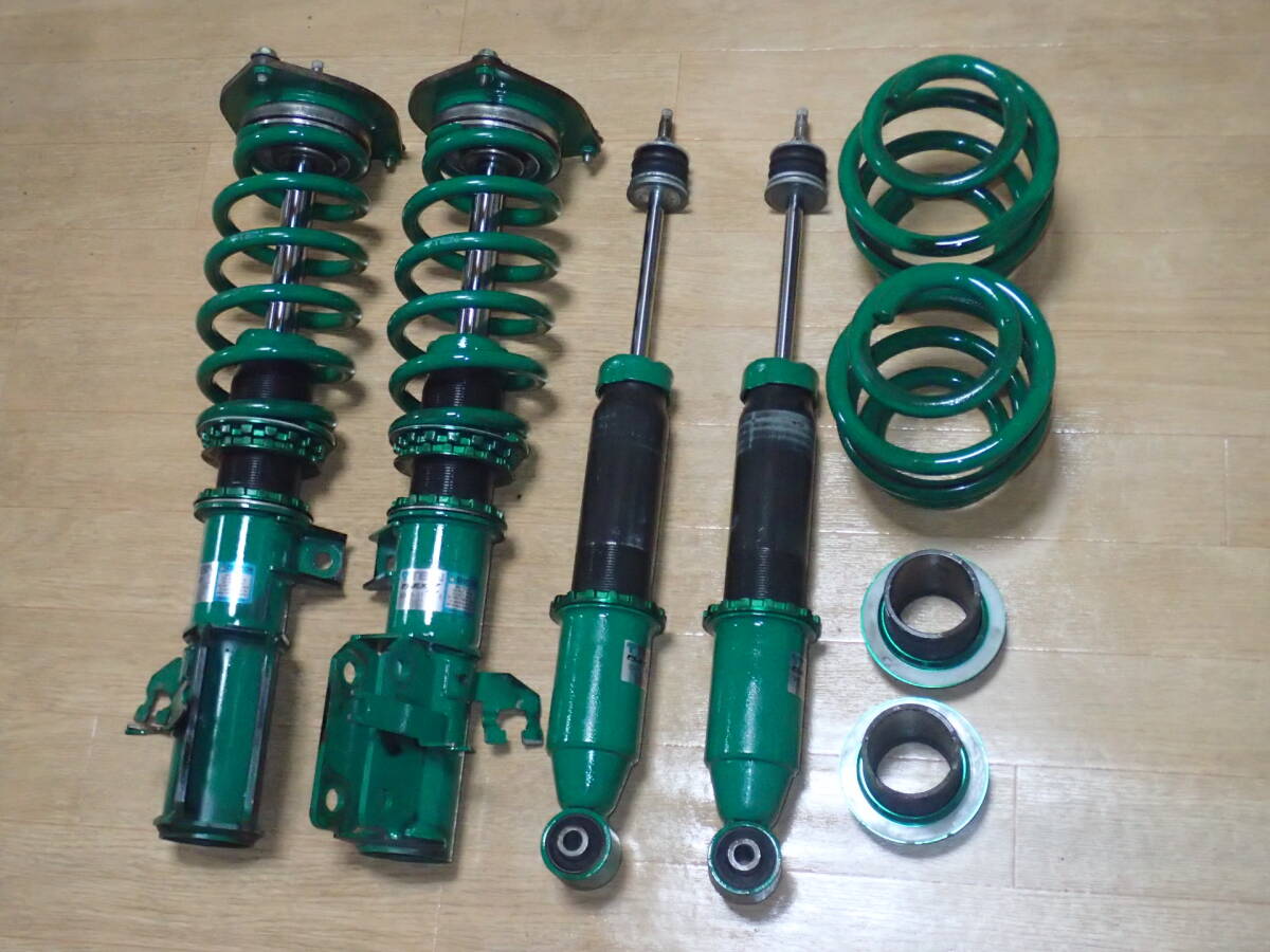 Yahoo!オークション - セレナ(C27系/C26系/C25系)TEIN車高調 現行FLEX ...