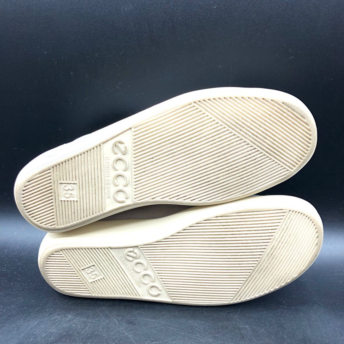 Yahoo!オークション - M3402 良品 ecco エコー レザー ローカット スニ...