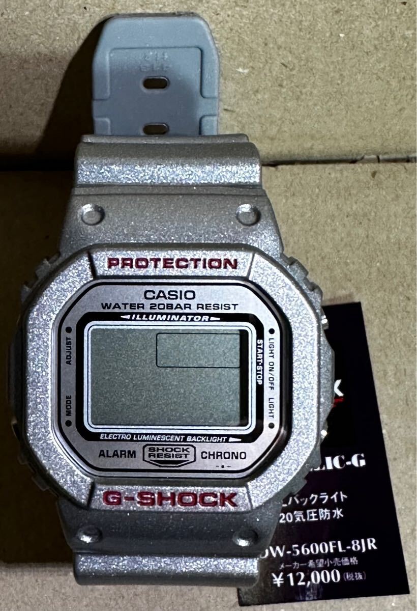 Yahoo!オークション - G-Shock METALLIC-G銀 DW-5600FL-8JR 新品・未...