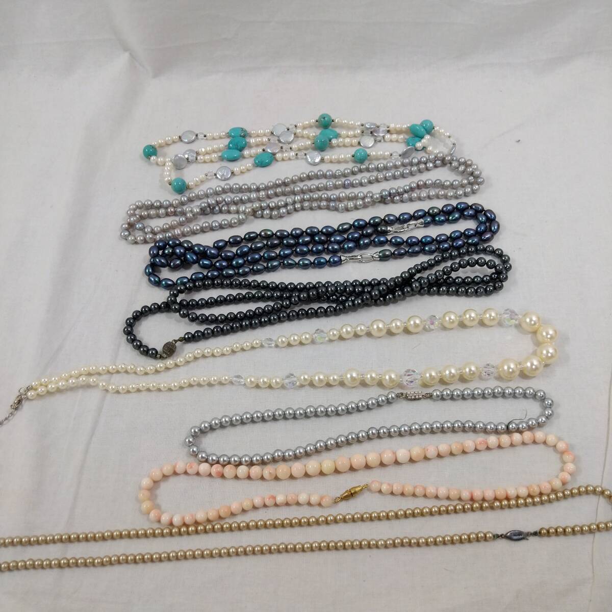 Yahoo!オークション - 【大放出】パール他 ネックレス 大量 おまとめ ...