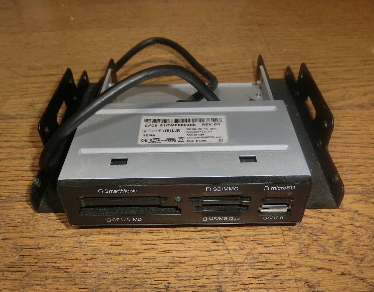 Yahoo!オークション - 動作保証 SEMA USB2.0フロント端子付 マルチカー...