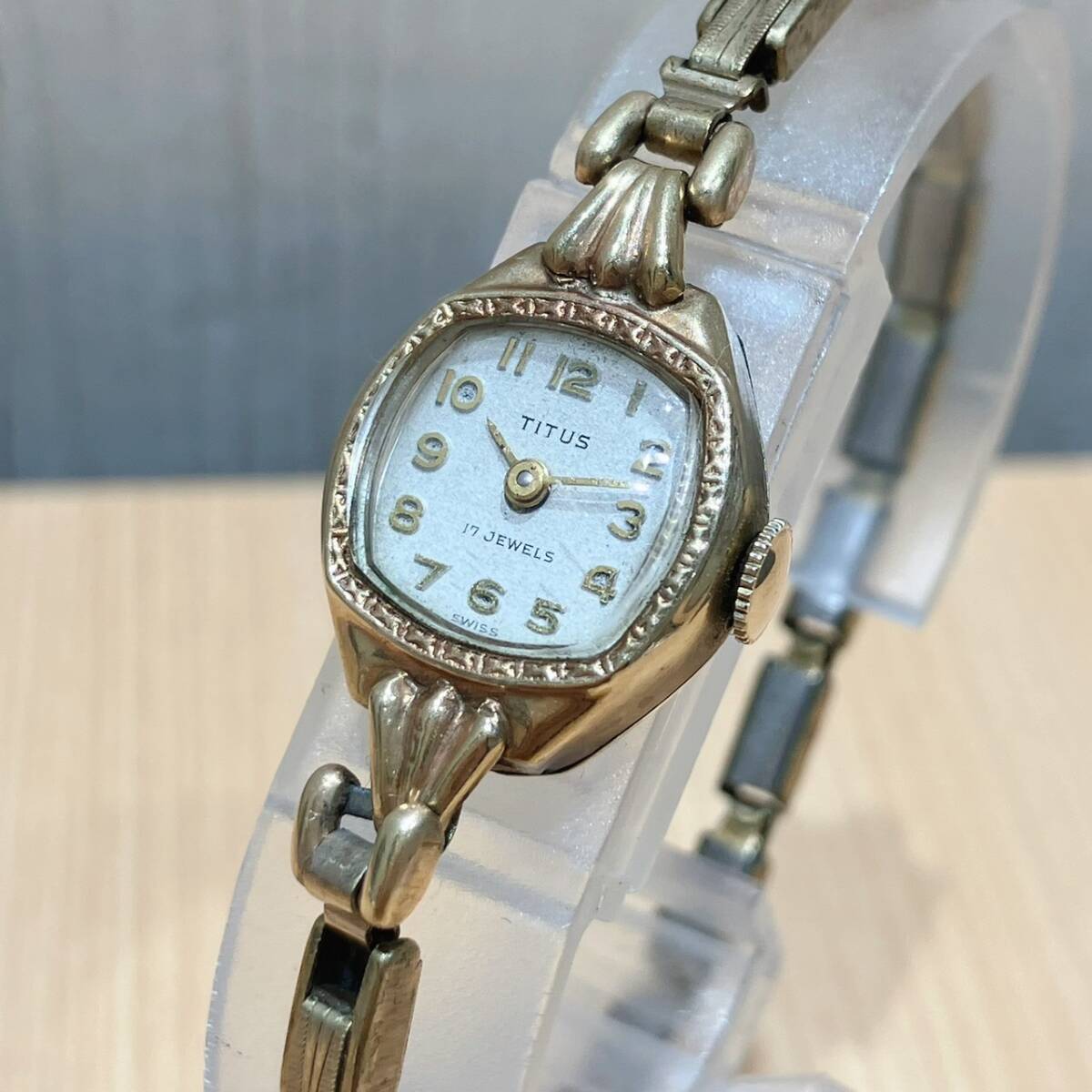 Yahoo!オークション - TITUS タイタス K14 14KT 17JEWELS ゴールドカラ...