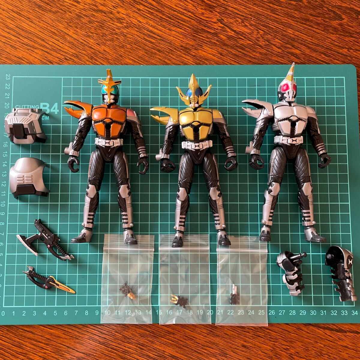 Yahoo!オークション - キャストオフライダーEX 劇場版仮面ライダー3体...