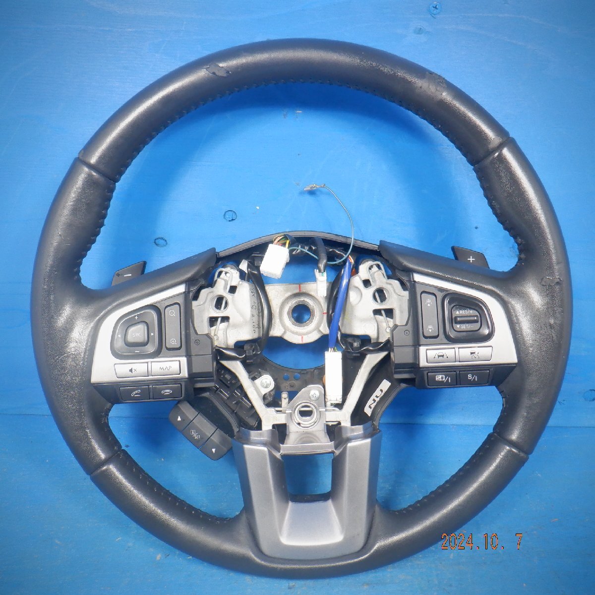 Yahoo!オークション - レガシィ/リミテッド DBA-BN9 純正 ステアリン...