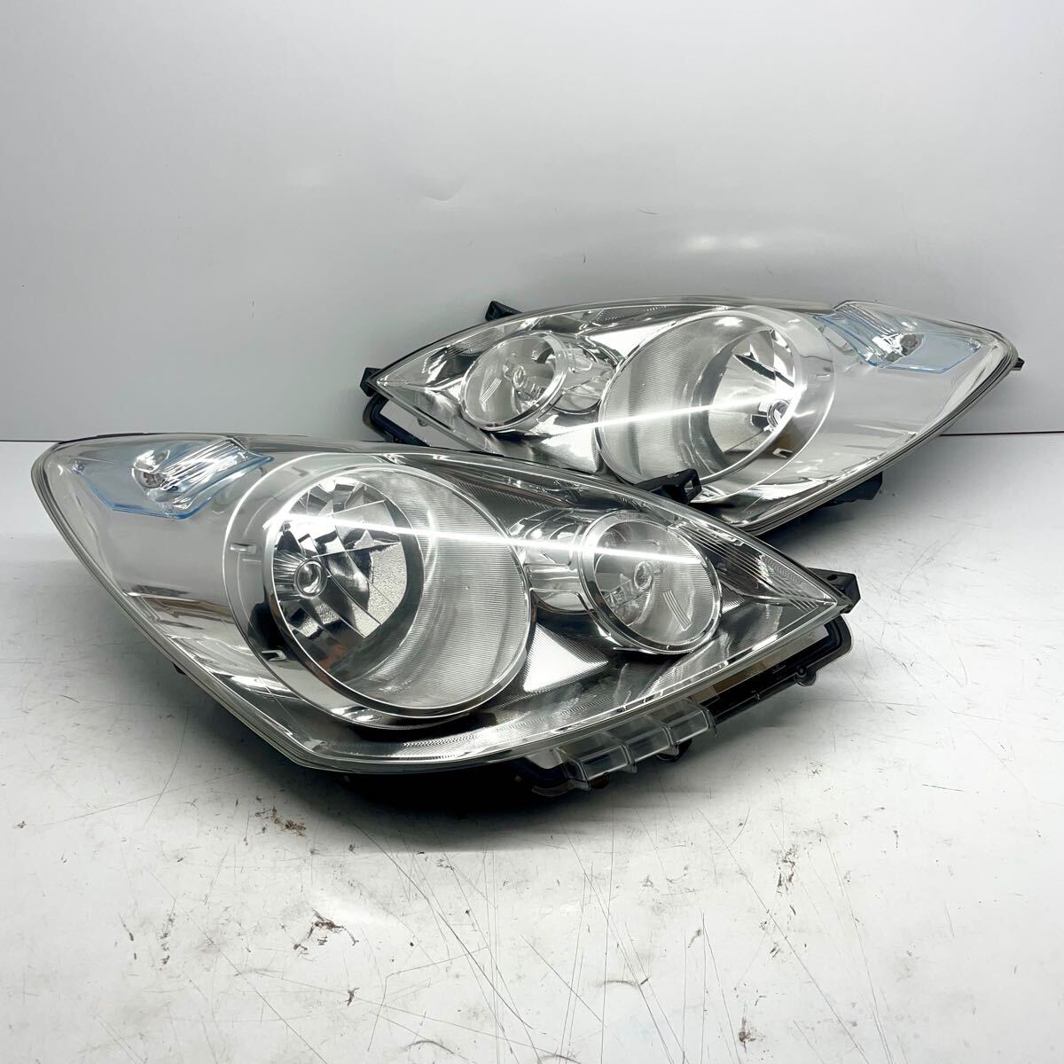 Yahoo!オークション - 【コーティング済】日産 NE11 ZE11 E11 ノート ...