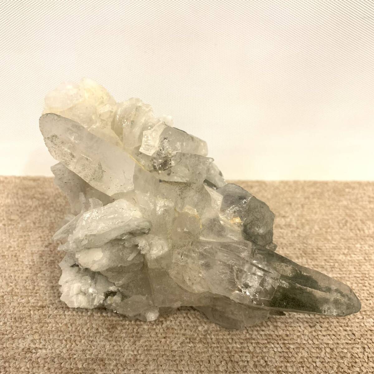 Yahoo!オークション - C560 は 天然石 パワーストーン 原石 1005g