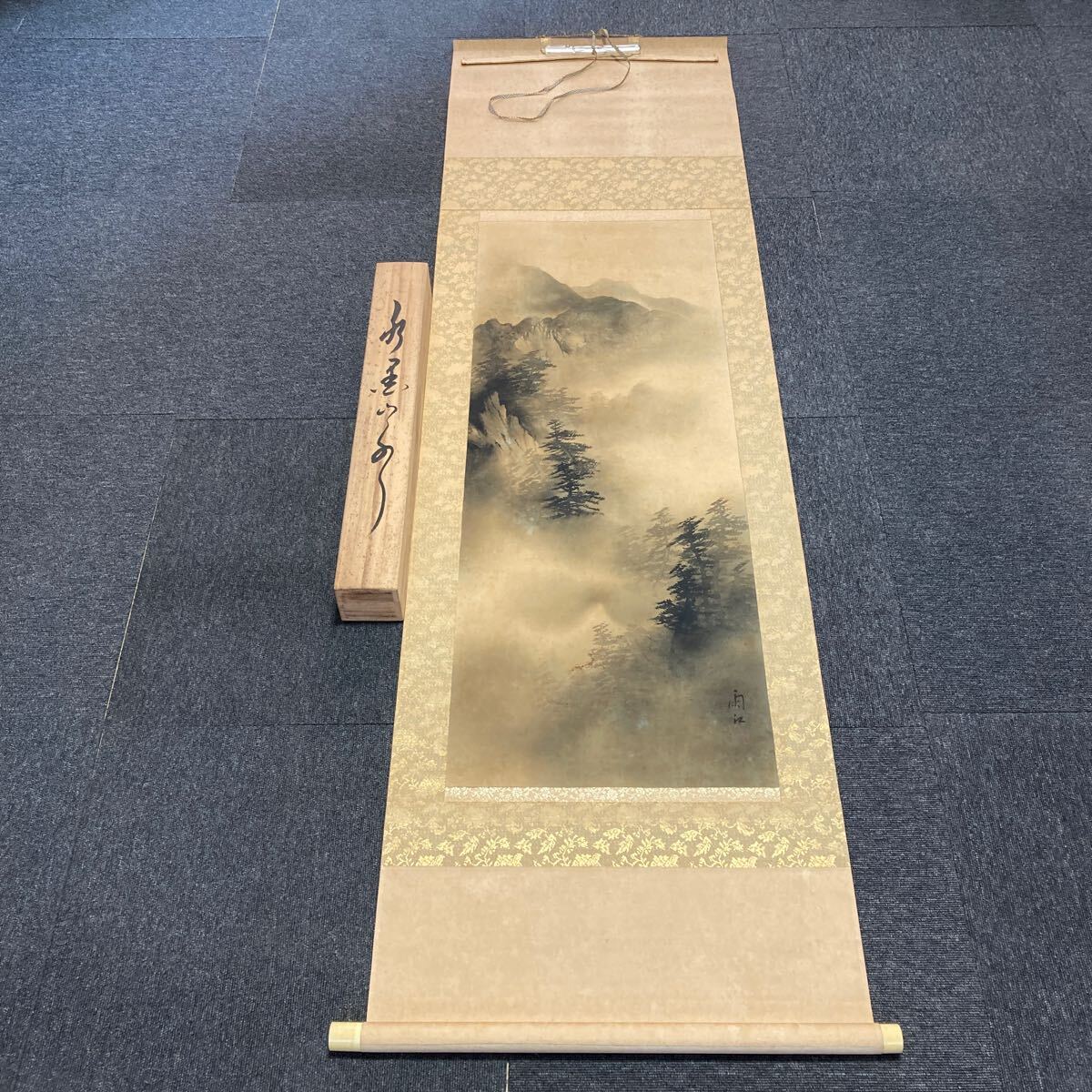 Yahoo!オークション - 【模写】掛軸 雨江 絹本 共箱 同梱可能 No.5996