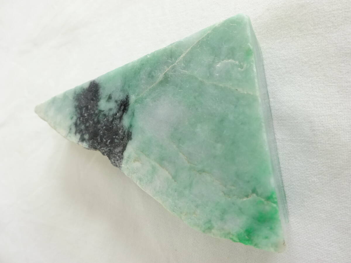 Yahoo!オークション - 244g 天然本翡翠 原石 濃緑 グリーン 天然石 ヒ...