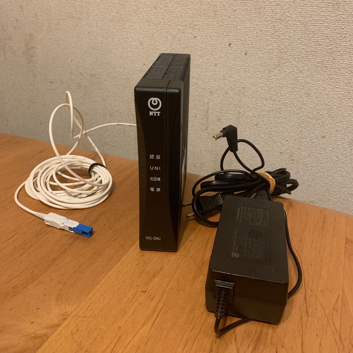 NTT 10G-ONU 光回線 アダプタ付 ブラック(ルーター)｜売買されたオークション情報、yahooの商品情報をアーカイブ公開 - オークファン（aucfan.com）