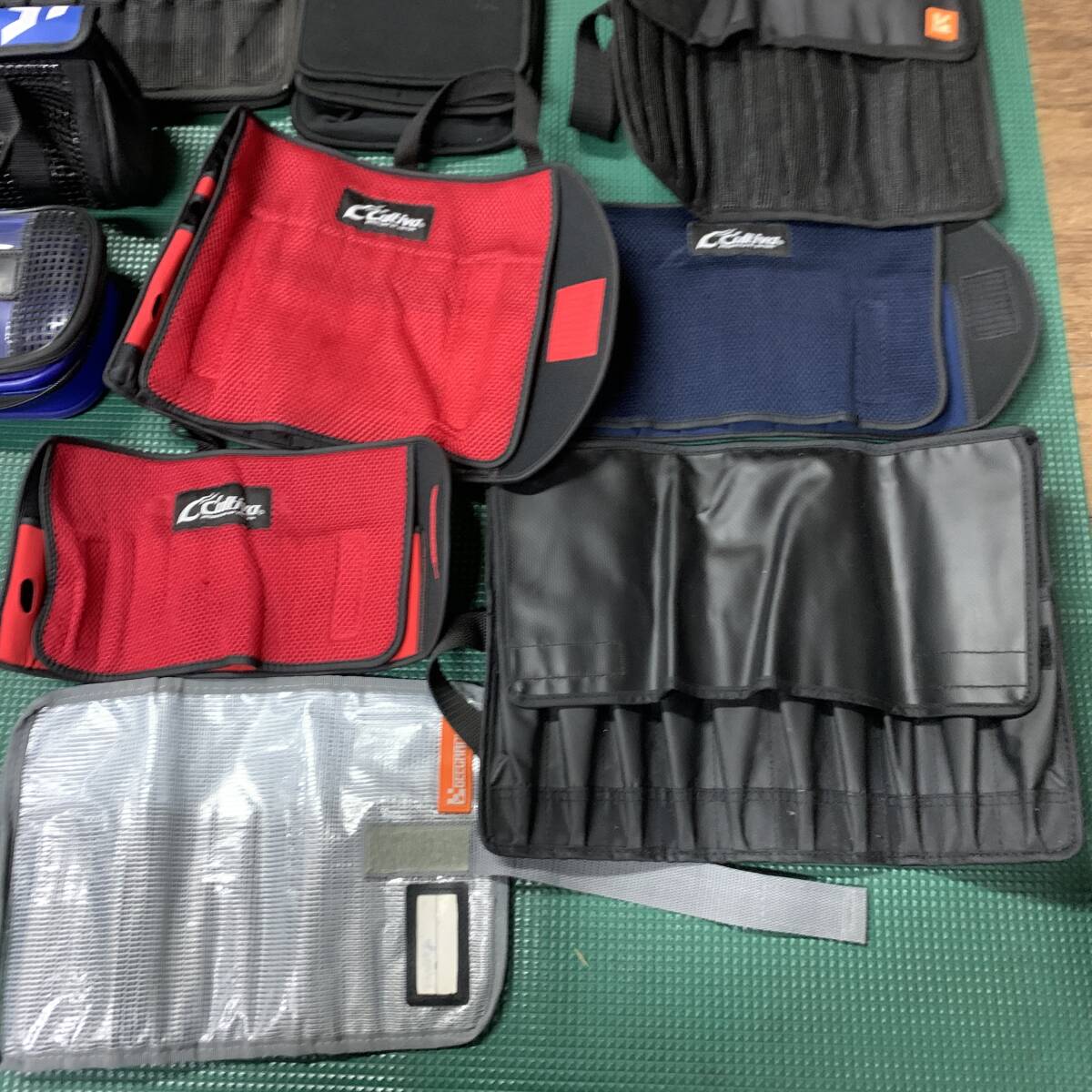 Yahoo!オークション - G-3299 メタルジグケース まとめ売り 発送方法 ...