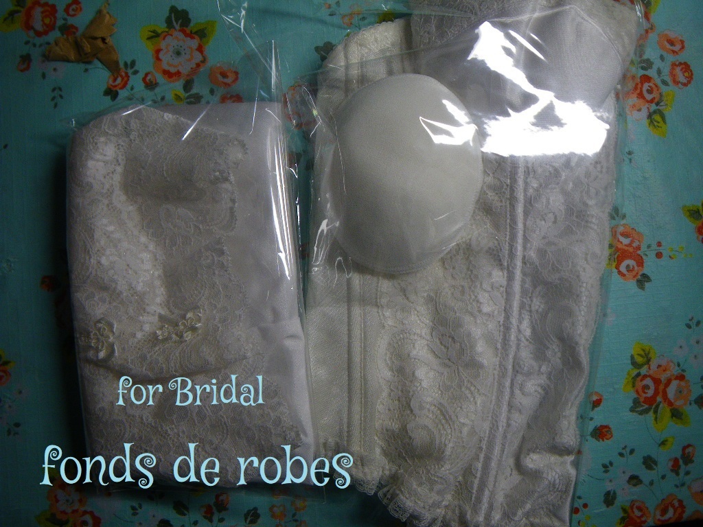 Yahoo!オークション - 347 ブライダル ビスチェ B75 ＆ フレアパンティ...