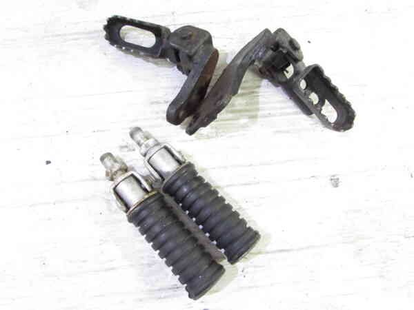 Yahoo!オークション - ZEXT XT200 23J 希少 純正 ステップ 前後SET 検 ...