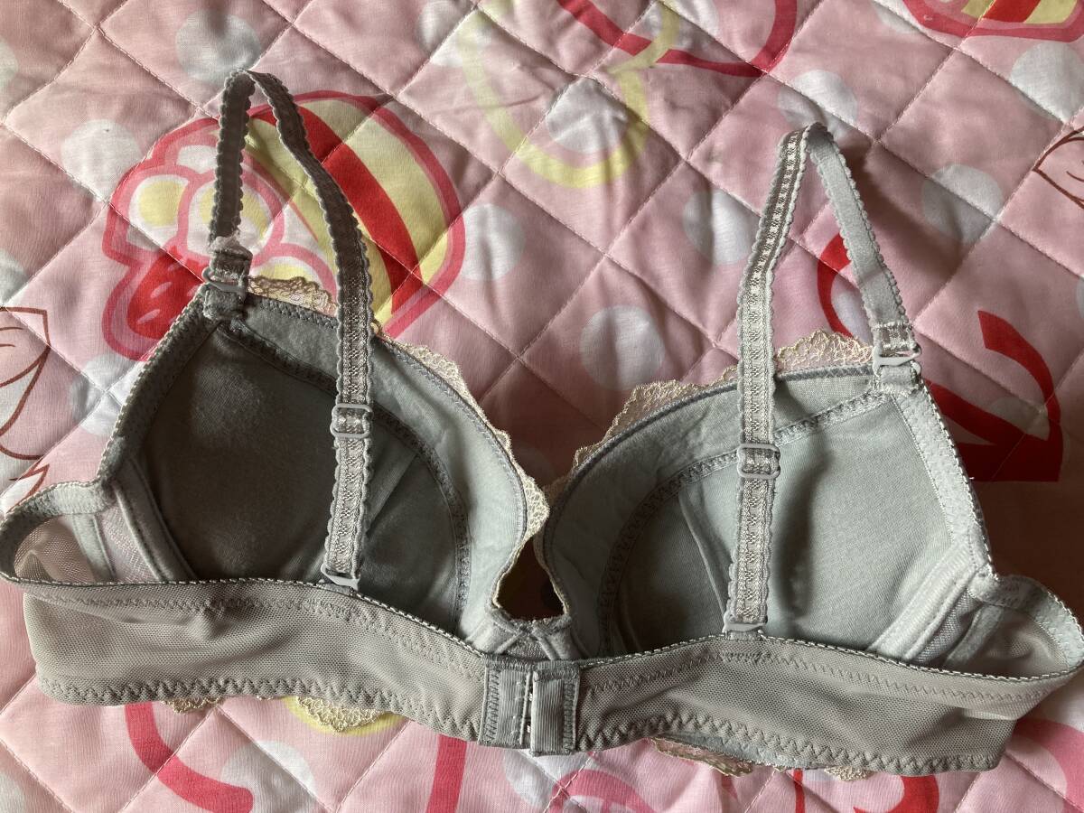 Yahoo!オークション - 新品未使用品 C75M レースブラ&ショーツセット