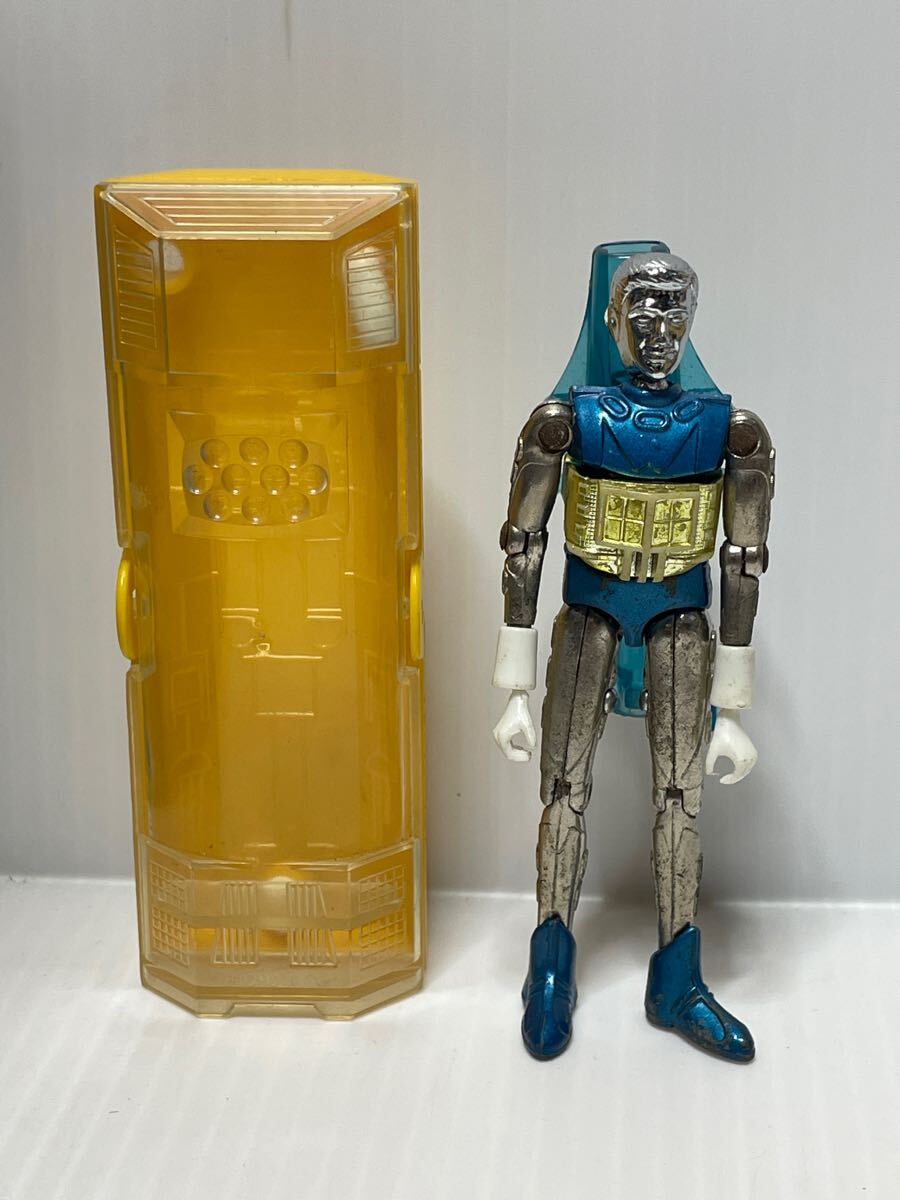 ミクロマン M223 ロッキー 当時物 TAKARA だっこちゃんマーク ダイキャスト製 旧タカラ 昭和レトロ 欠品有り 現状品(ミクロマン)｜売買されたオークション情報、yahooの商品情報 ...