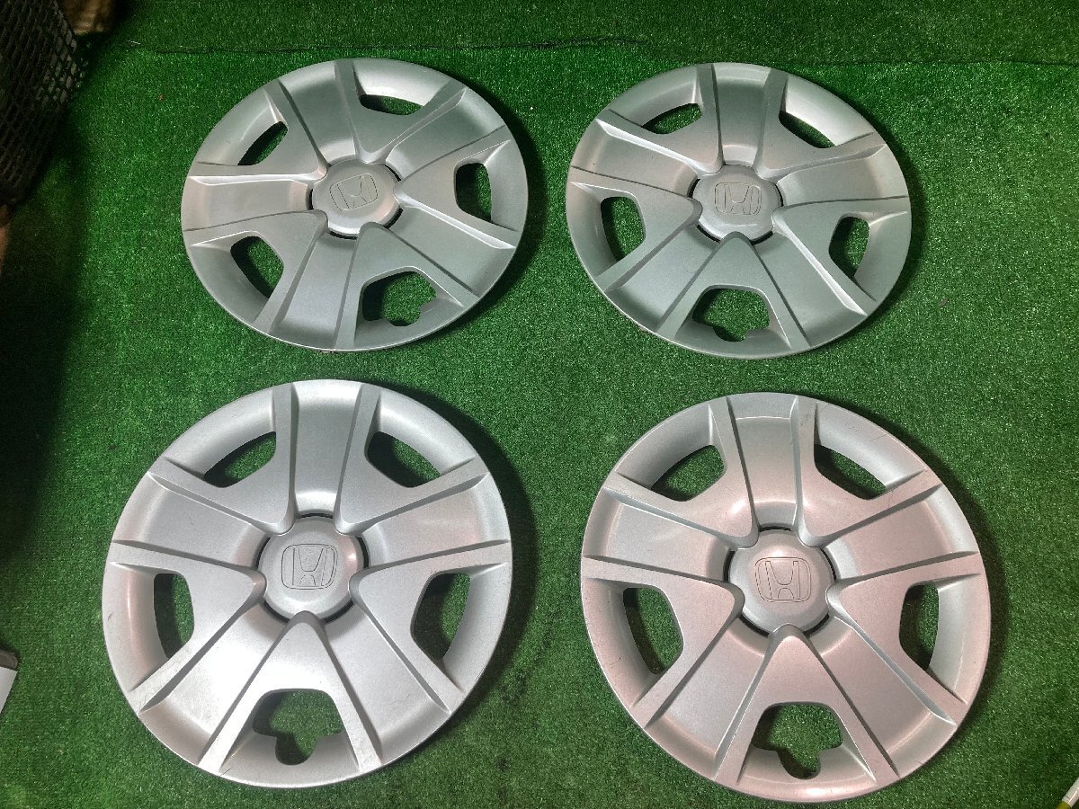 Yahoo!オークション - フィット GP1 15インチ ホイールキャップ 4枚 ...