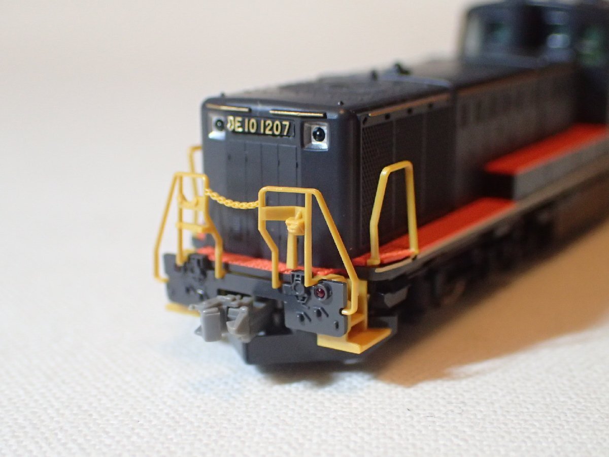 Yahoo!オークション - 美品 TOMIX 2230 DE10(JR九州 黒色塗装B) 1両 フ...