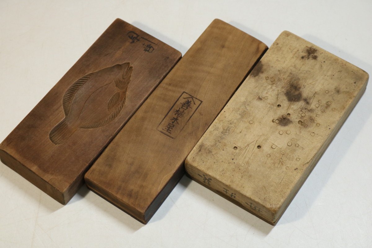 Yahoo!オークション - T465 菓子型3点/鯛/鰈/蟹/花籠牡丹/アンティーク...