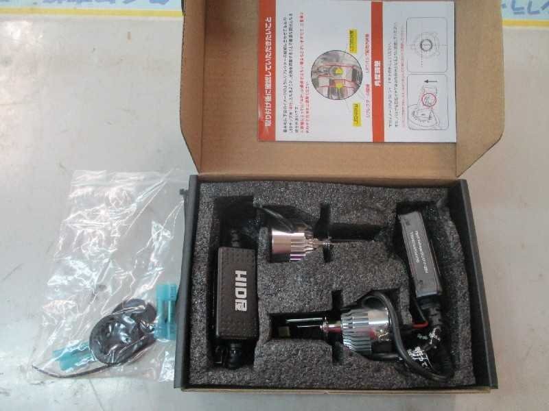 Yahoo!オークション - 未使用 LEDヘッドライトバルブ D1/D2/D3/D4 HID...