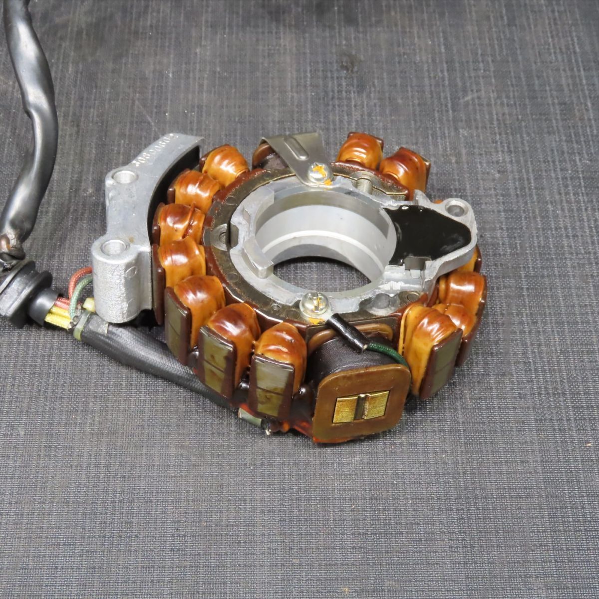 ホンダ CB450N ステーターコイル ジェネレーターコイル 060 CB400T-I-068(その他)｜売買されたオークション情報、yahooの商品情報をアーカイブ公開 - オークファン ...