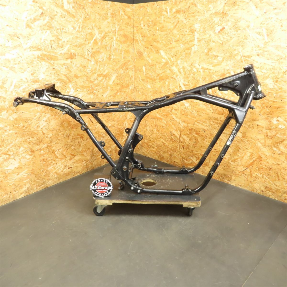 Yahoo!オークション - ホンダ CB900F FZ SC01 通関書付きメインフレー...