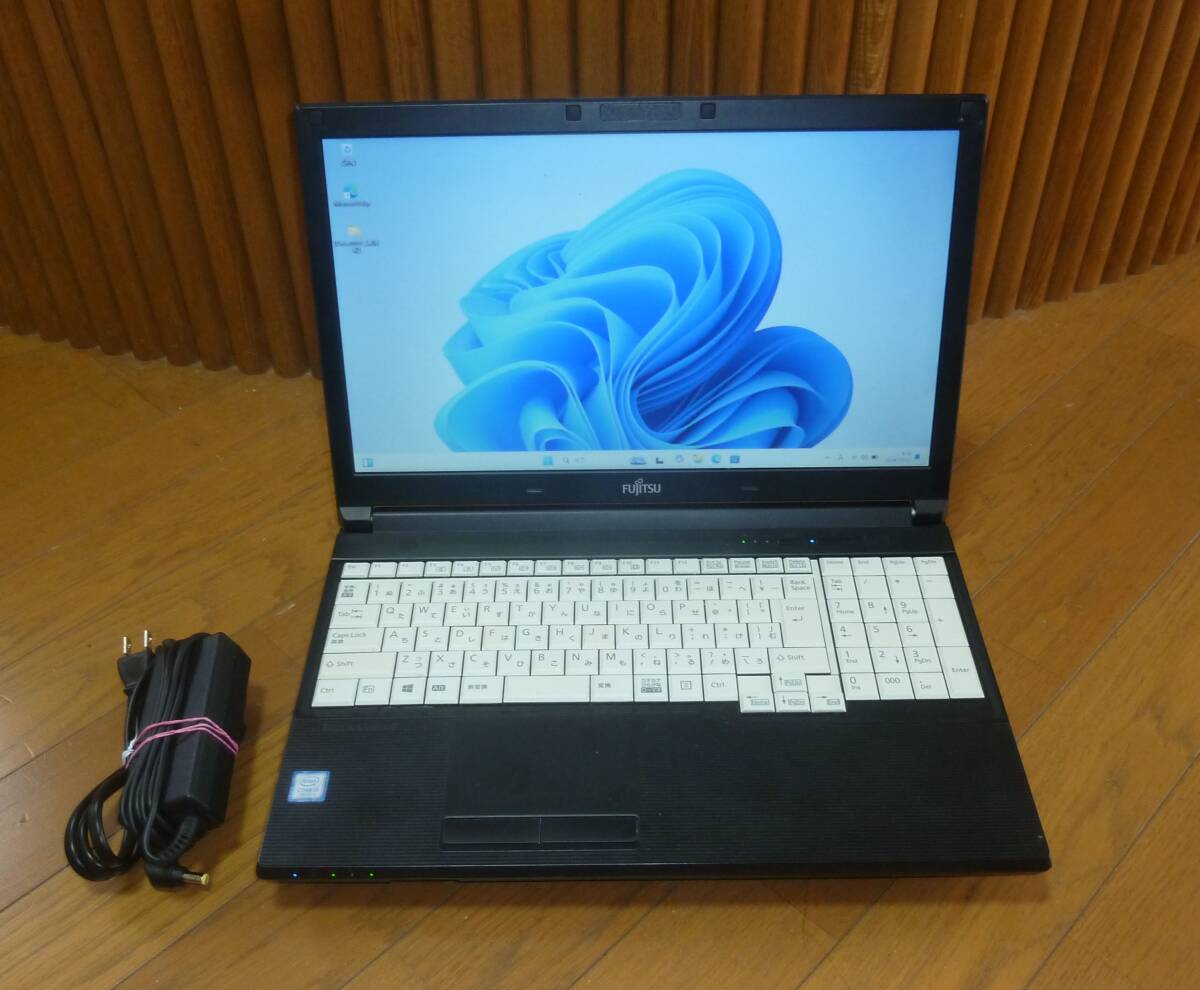 Yahoo!オークション - 【第7世代】 富士通 LIFEBOOK A577/RW Core i5-7...