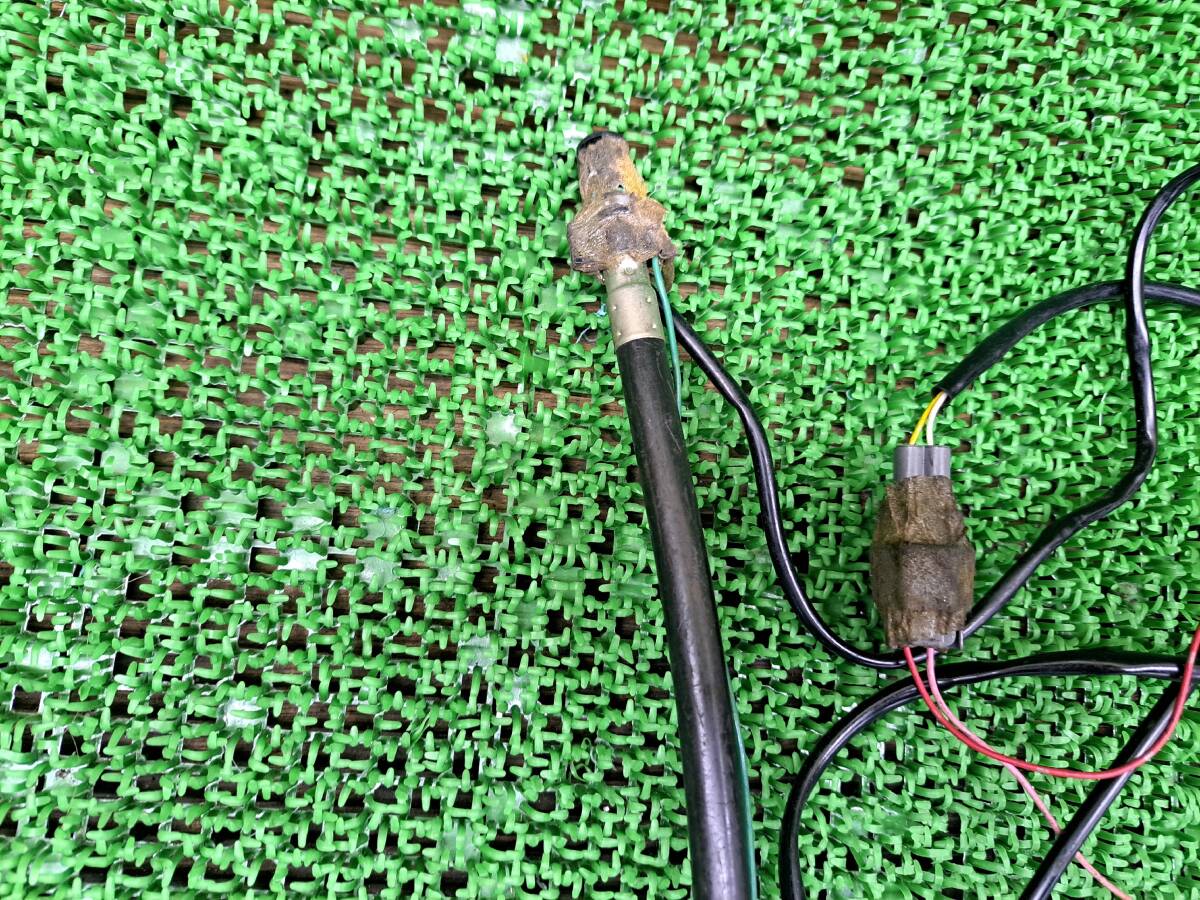 Yahoo!オークション - 105 日産 AZE0 リーフ 電動コーナーポール