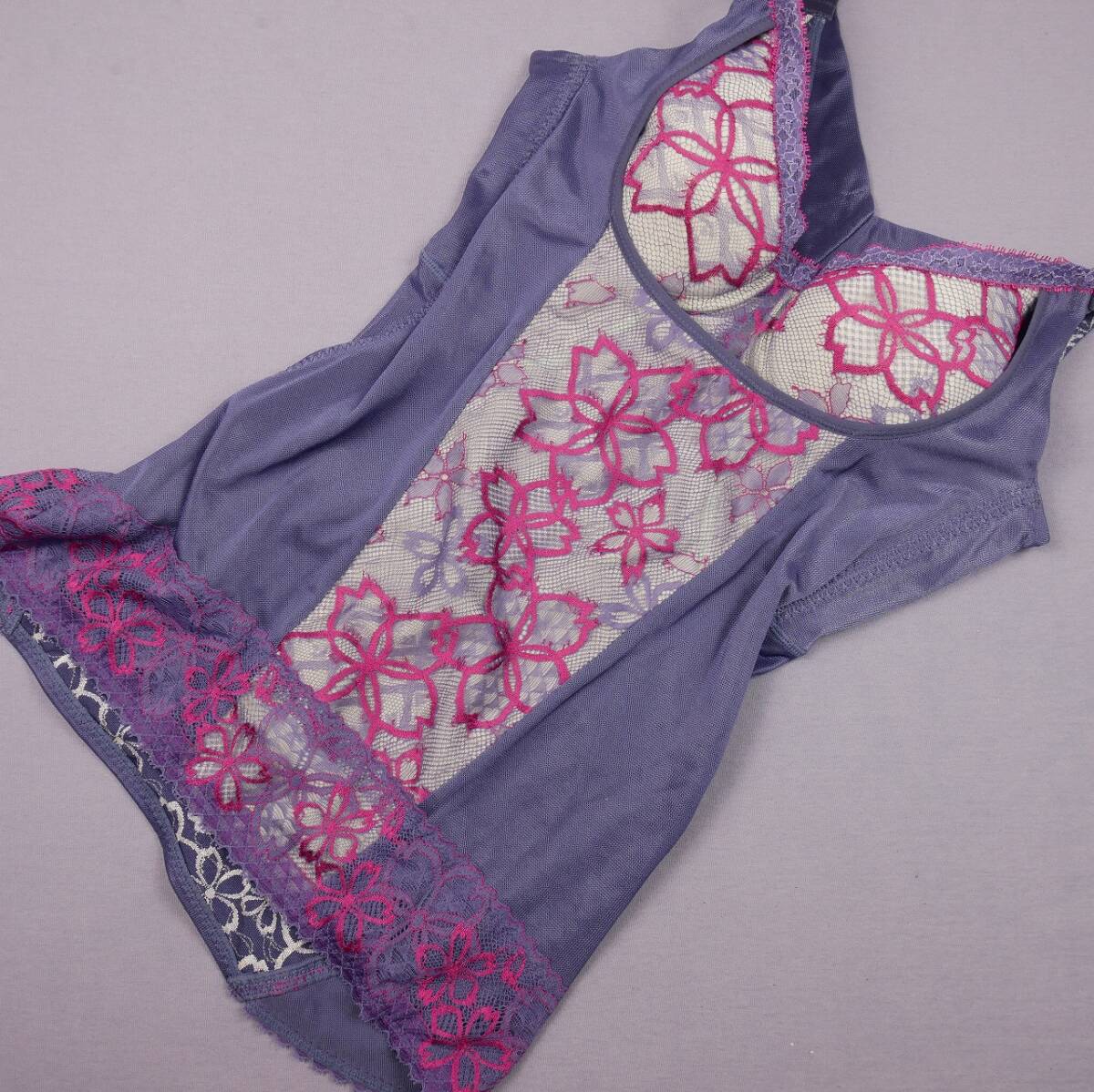 Yahoo!オークション - 0767 美品 マルコ ゴージャス感 綺麗サクラ柄刺...