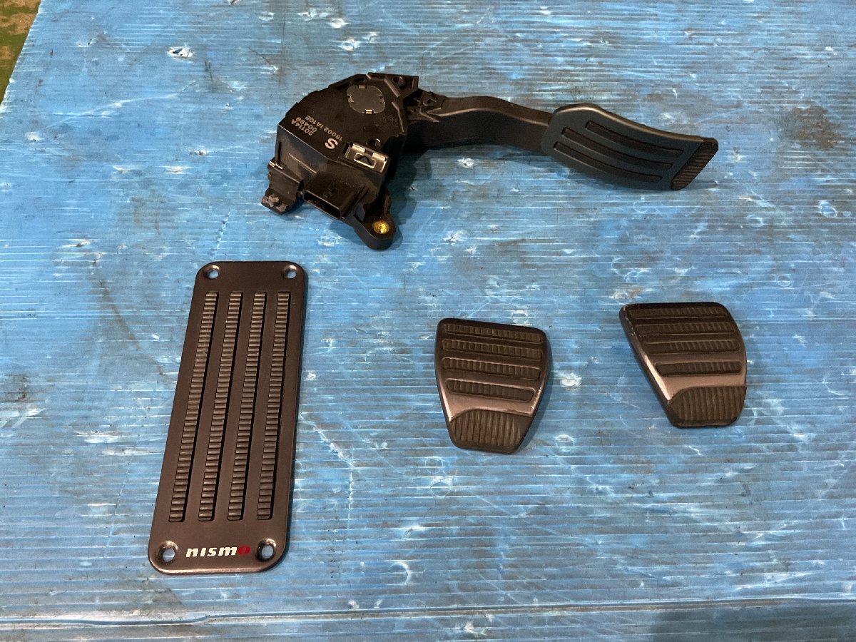 ⑥ 日産 ノート NISMO フットレスト E12 走行距離 51 876 km A6-201 122807(日産用)｜売買されたオークション情報、yahooの商品情報をアーカイブ公開 ...