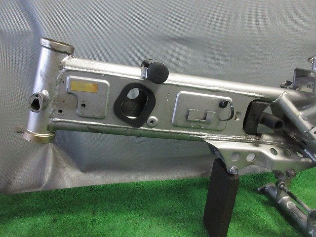 Yahoo!オークション - KSR110(KL110A-A03)レーサー 純正メインフレーム...