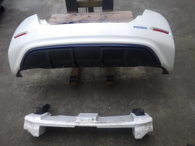 Yahoo!オークション - リーフ ZAA-ZE1 RバンパーASSY EM57 QAB