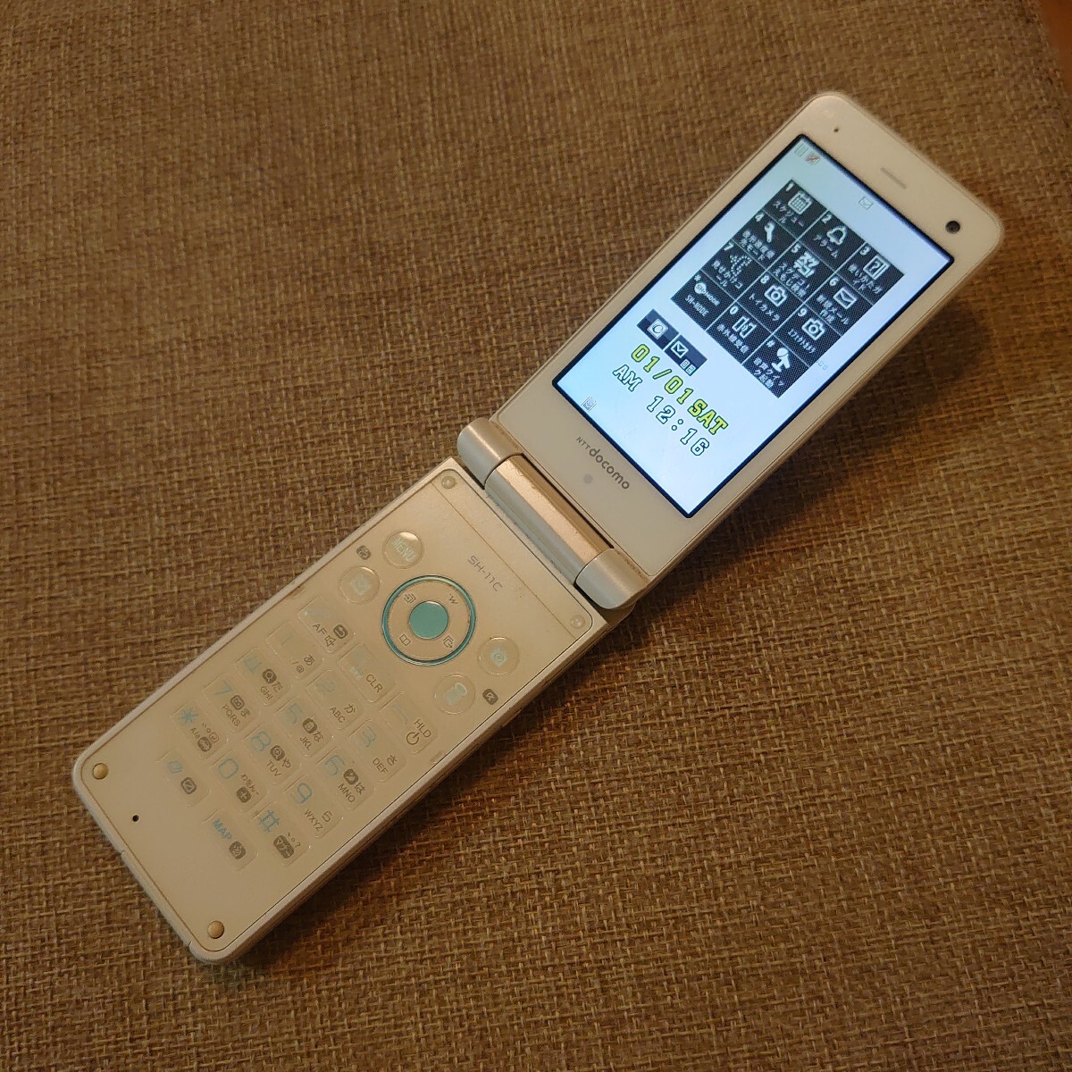 Yahoo!オークション - SH-11C docomo 白