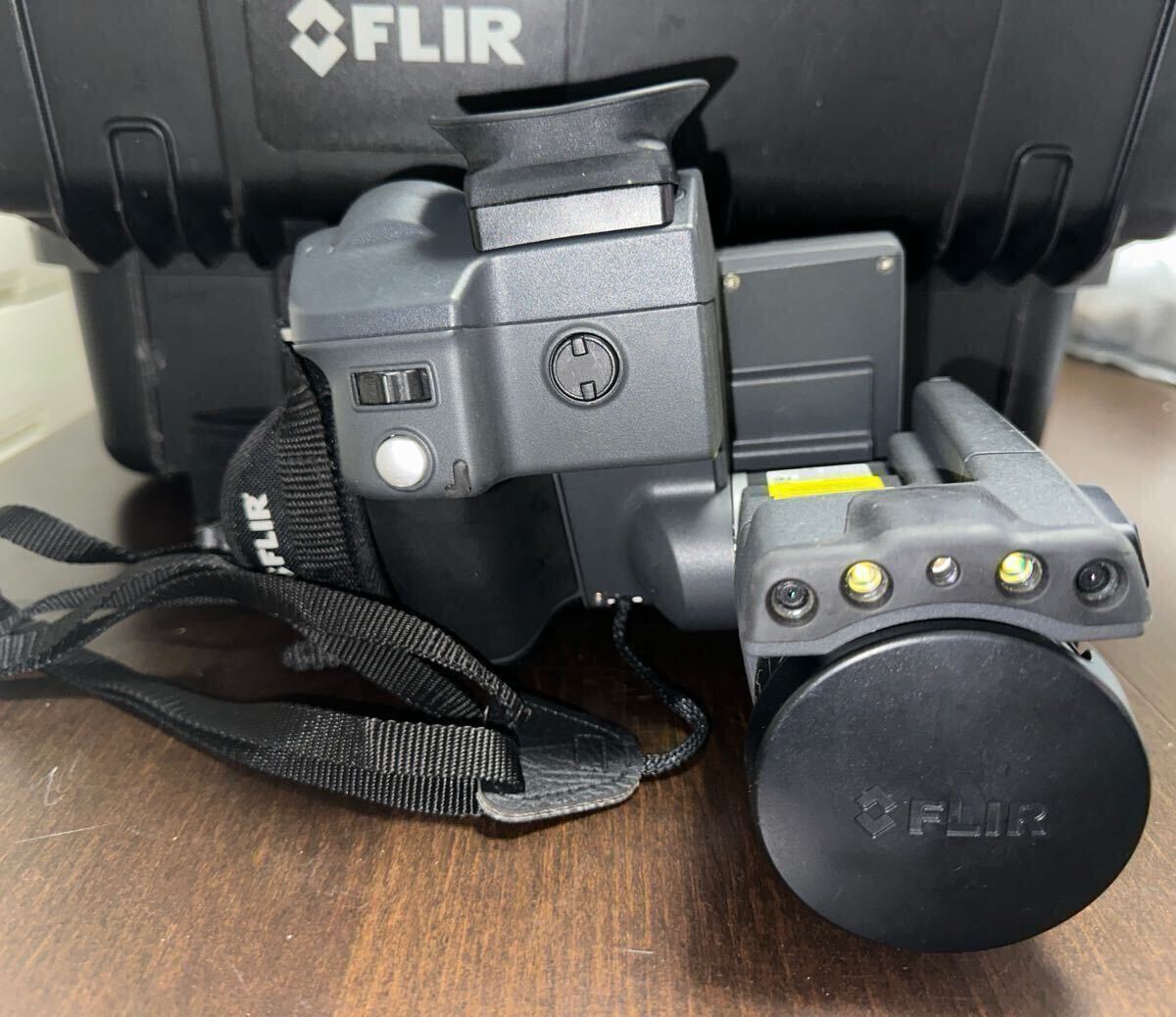 Yahoo!オークション - FLIR T640 T55901 IR Lens f=24.6mm 赤外線カメ...