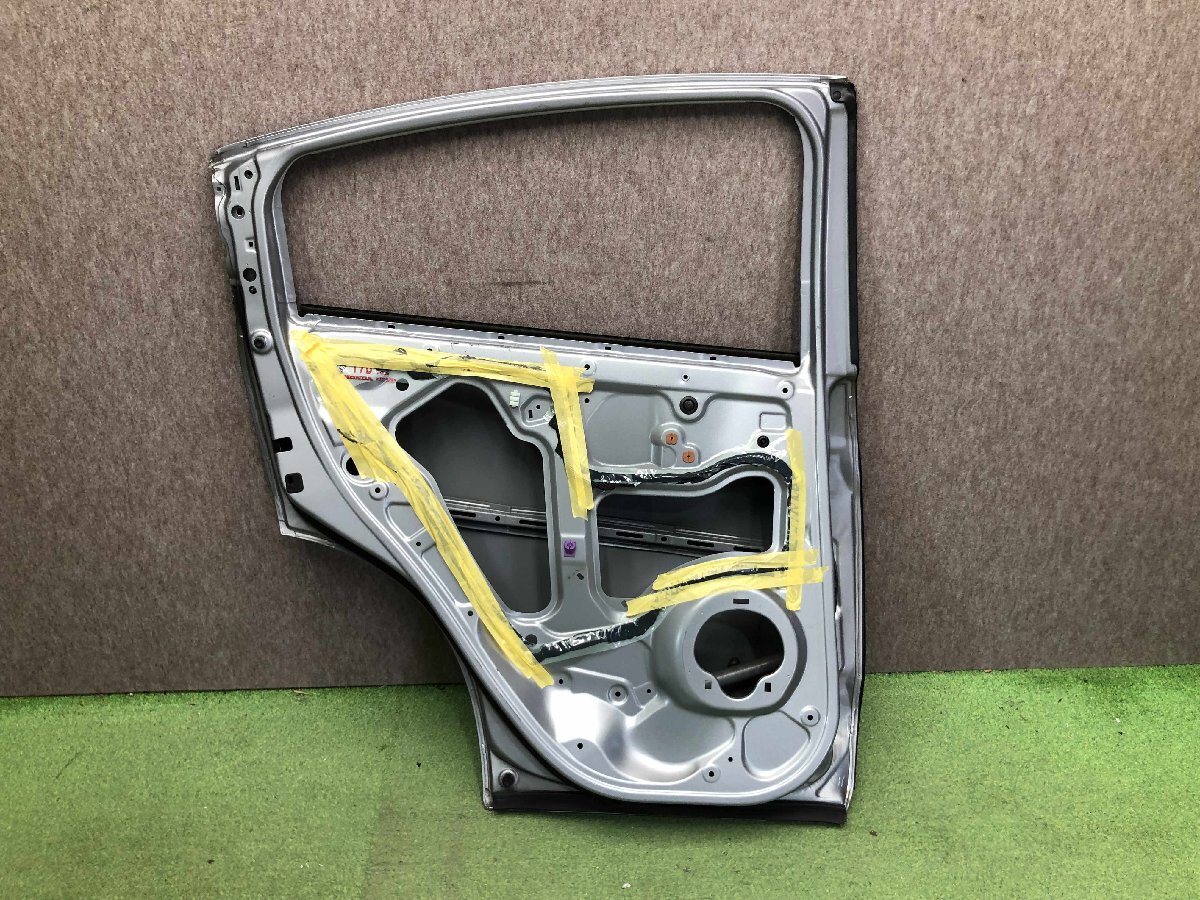 Yahoo!オークション - ホンダ ヴェゼル RU1 RU2 RU3 RU4 純正 左 リア ...