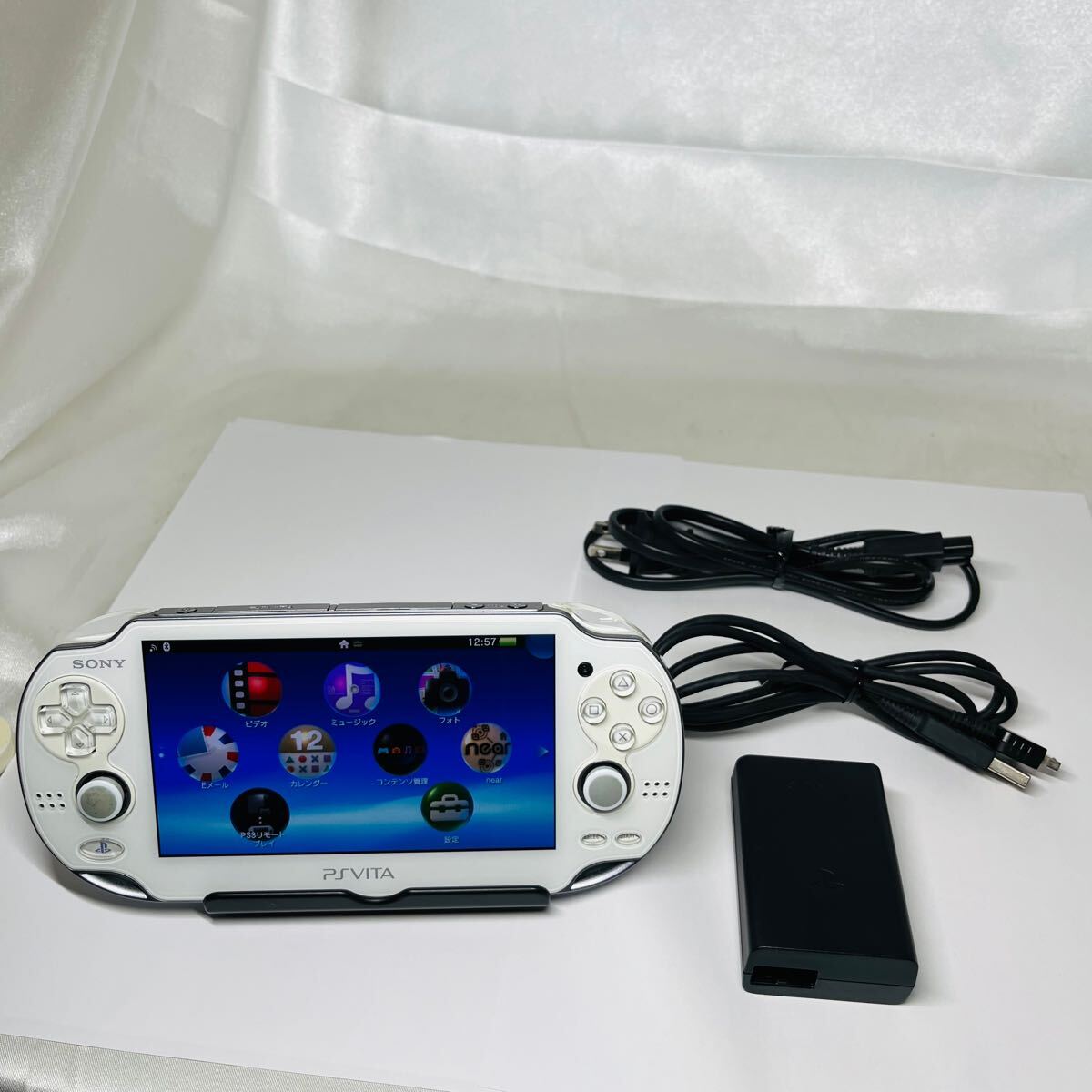 Yahoo!オークション - 1円〜 美品 FW3.74 動作確認済 SONY PS Vita PC...