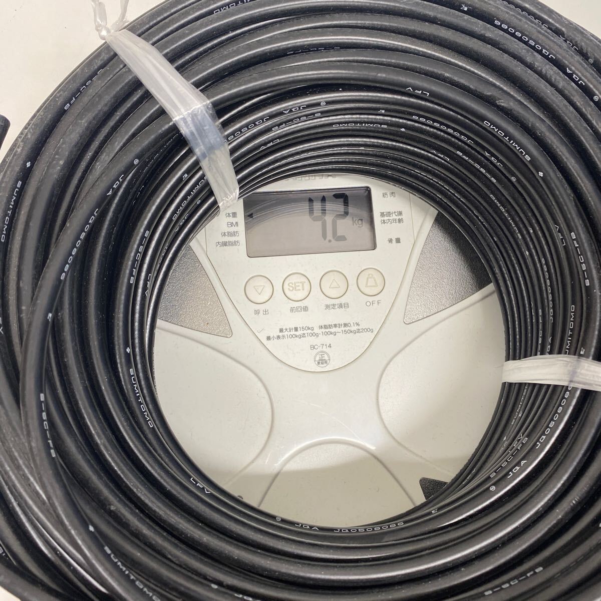 Yahoo!オークション - refle 住友 SUMITOMO 同軸ケーブル S-5C-FB 黒 ...