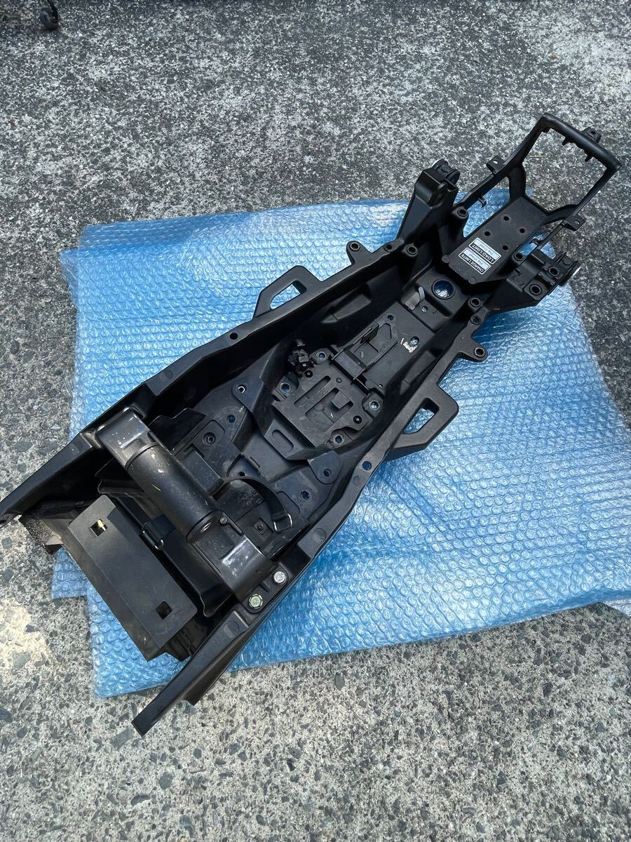 Yahoo!オークション - yzf r1 4c8 rn20 純正シートレール 07 08 )yzf r...